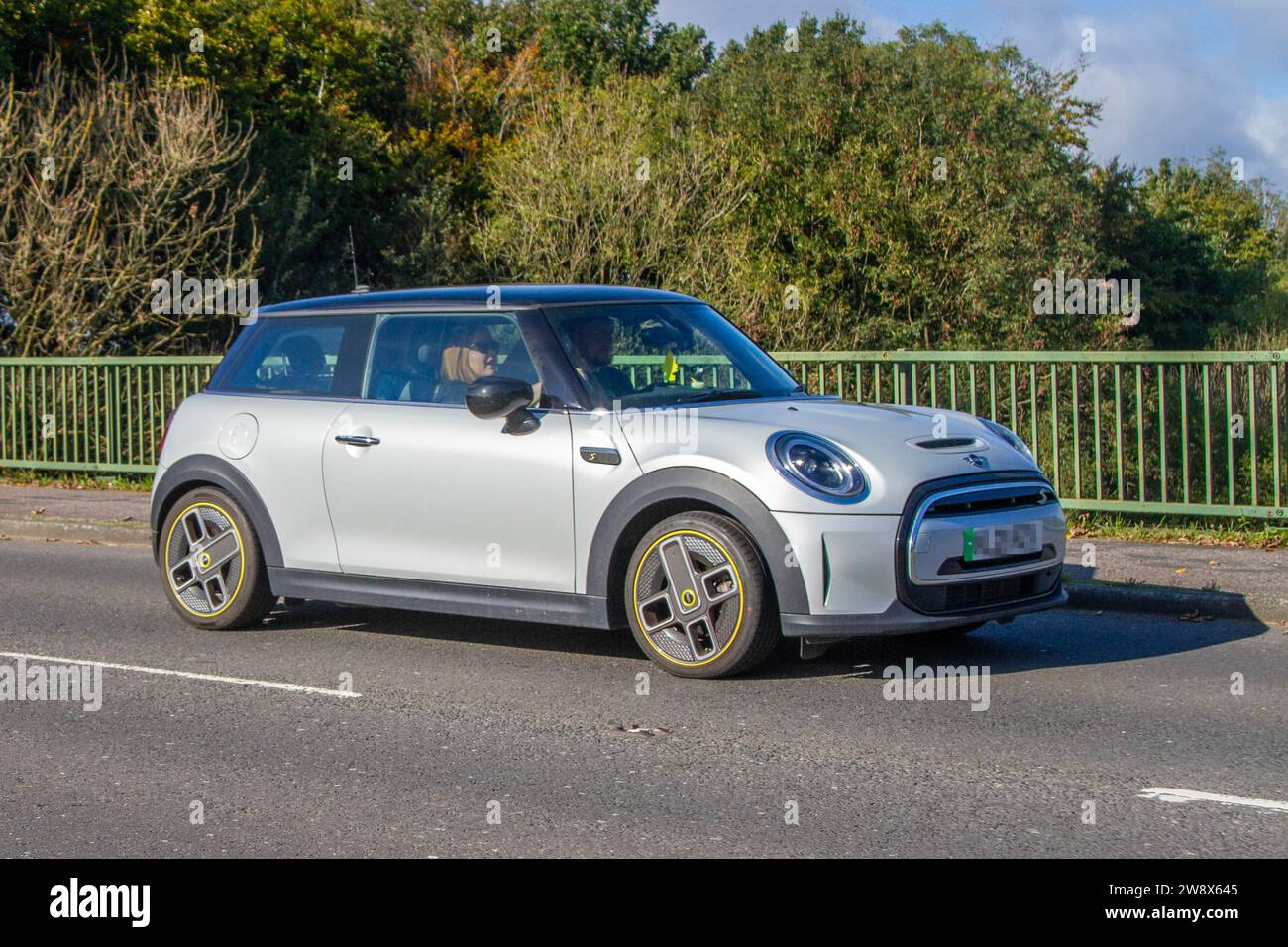 Multitone hi-res stock photography and images - Alamy