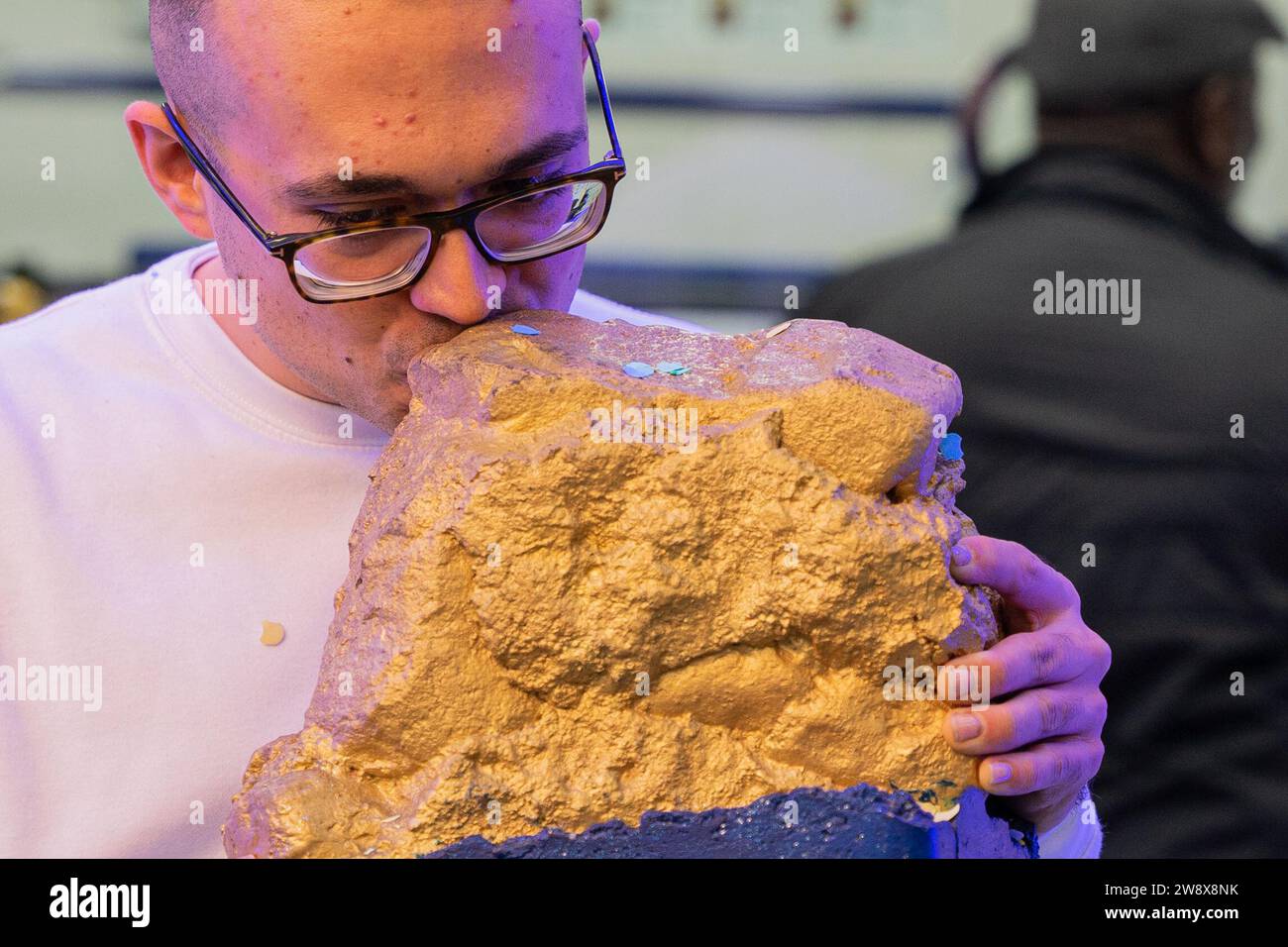Barcelona, Barcelona, Spain. 22nd Dec, 2023. The lotteries celebrate ...