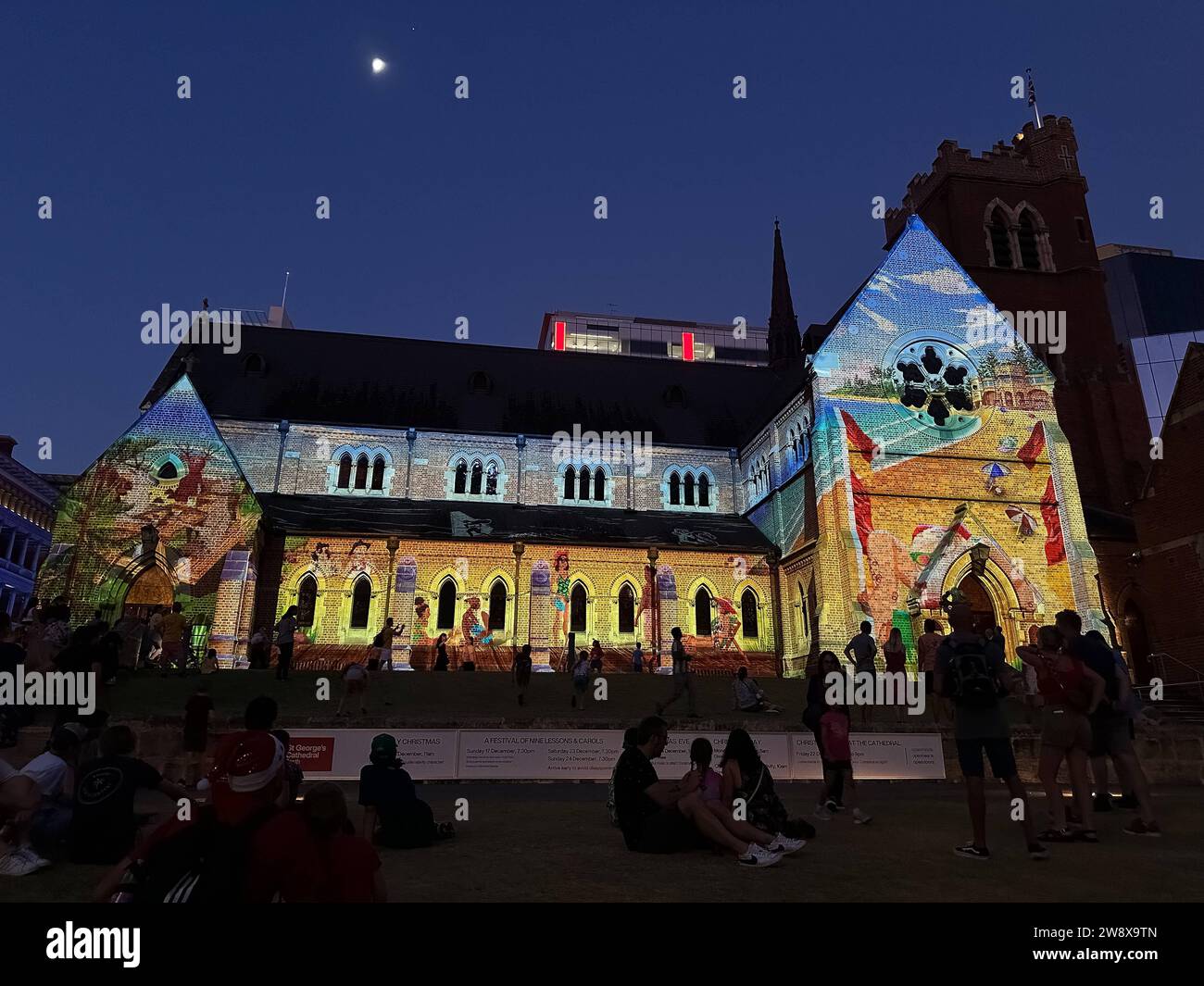 Weihnachtsbeleuchtung im sommerlichen Perth Gesellschaft, Australia ...