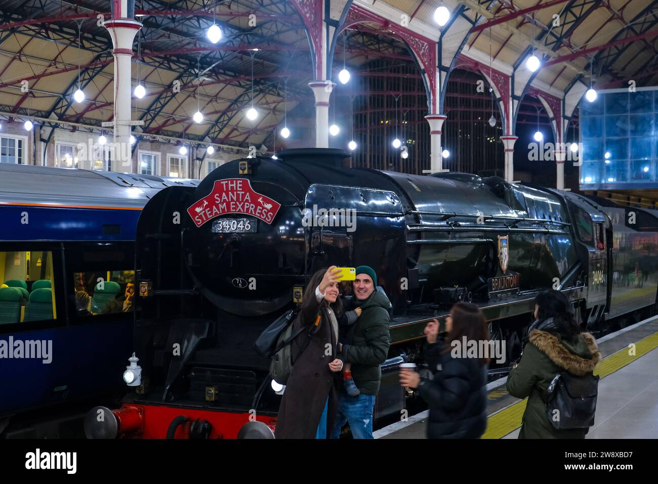 Victoria station stam train hi-res stock photography and images - Alamy