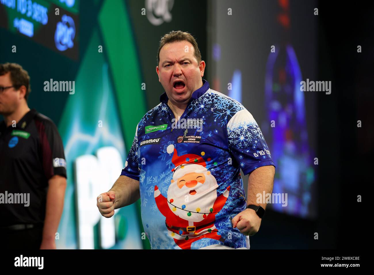 Alexandra Palace, London, UK. 22nd Dec, 2023. 2023/24 PDC Paddy Power ...