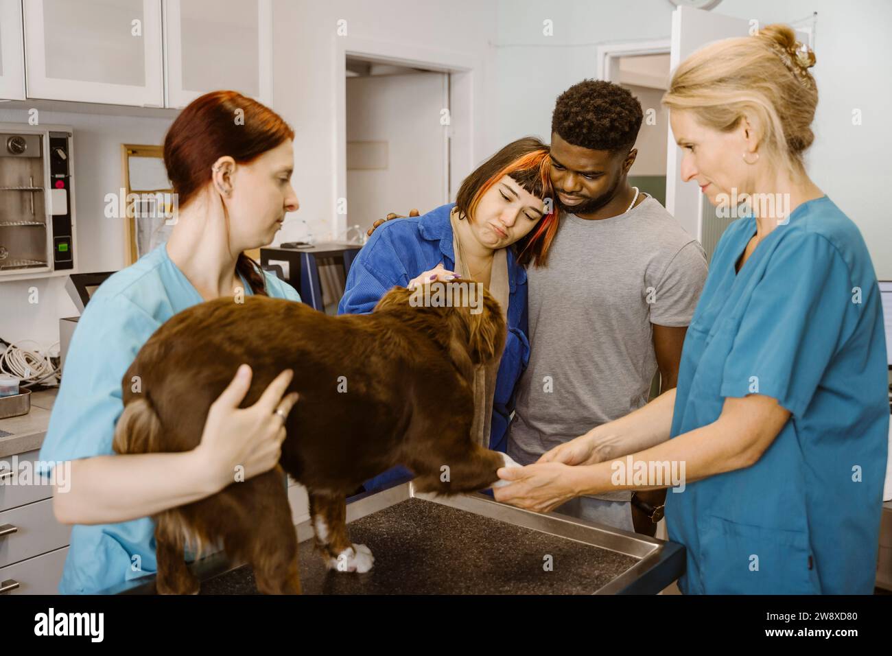 Couple hospital nurse sad hi-res stock photography and images - Alamy