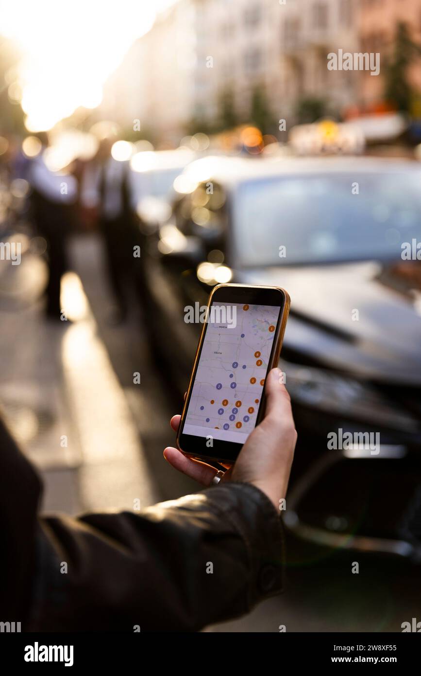 Smart city map hi-res stock photography and images - Alamy