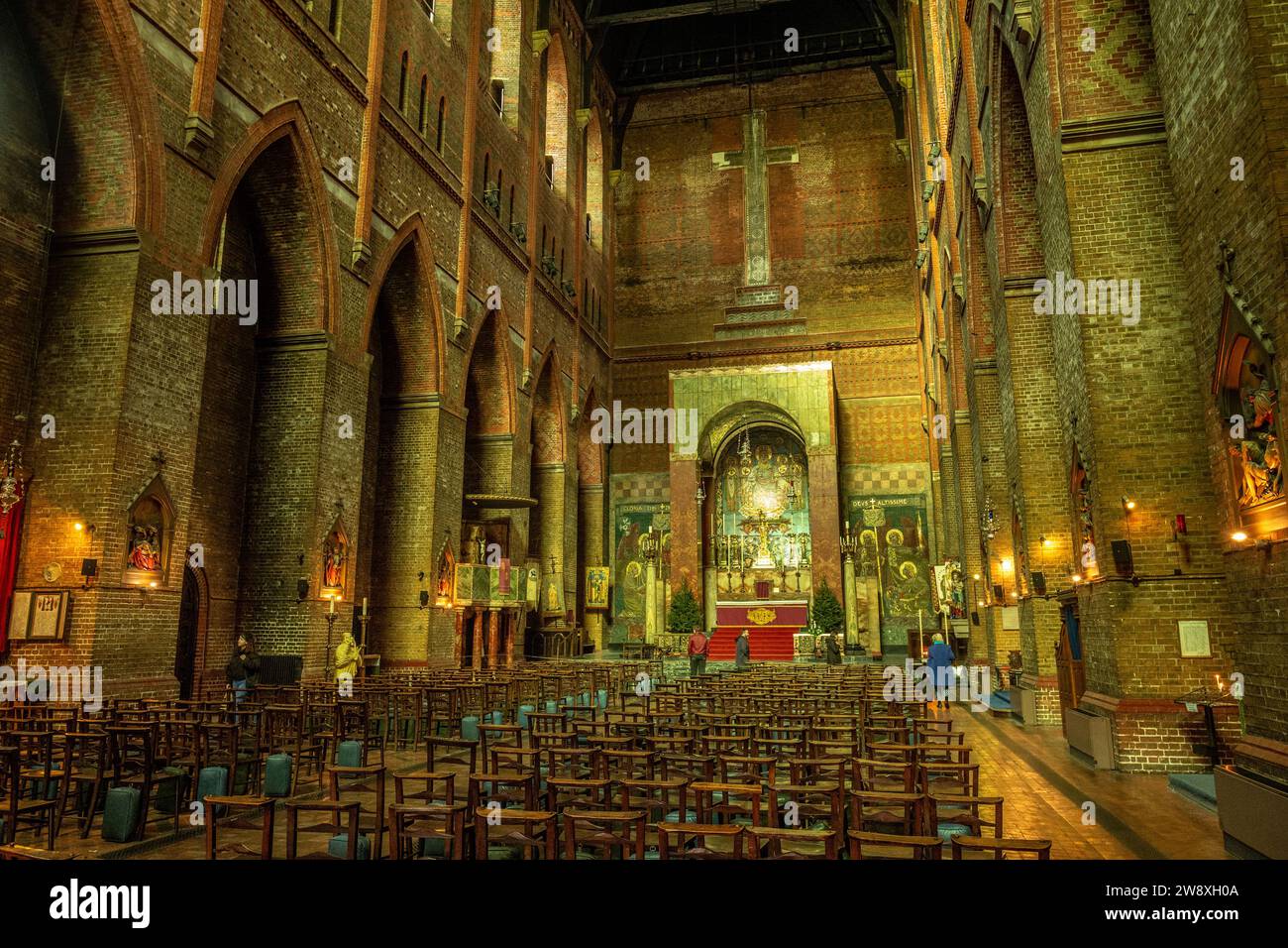 Brighton, December 22nd 2023: Inside St Bartholomews Church Stock Photo ...