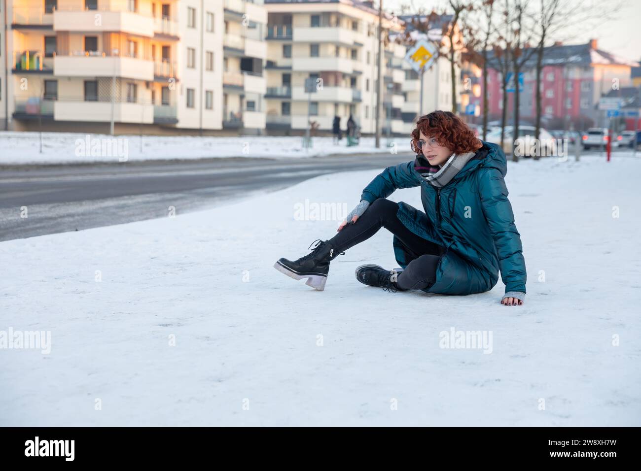 Person fall over snow street hi-res stock photography and images - Alamy