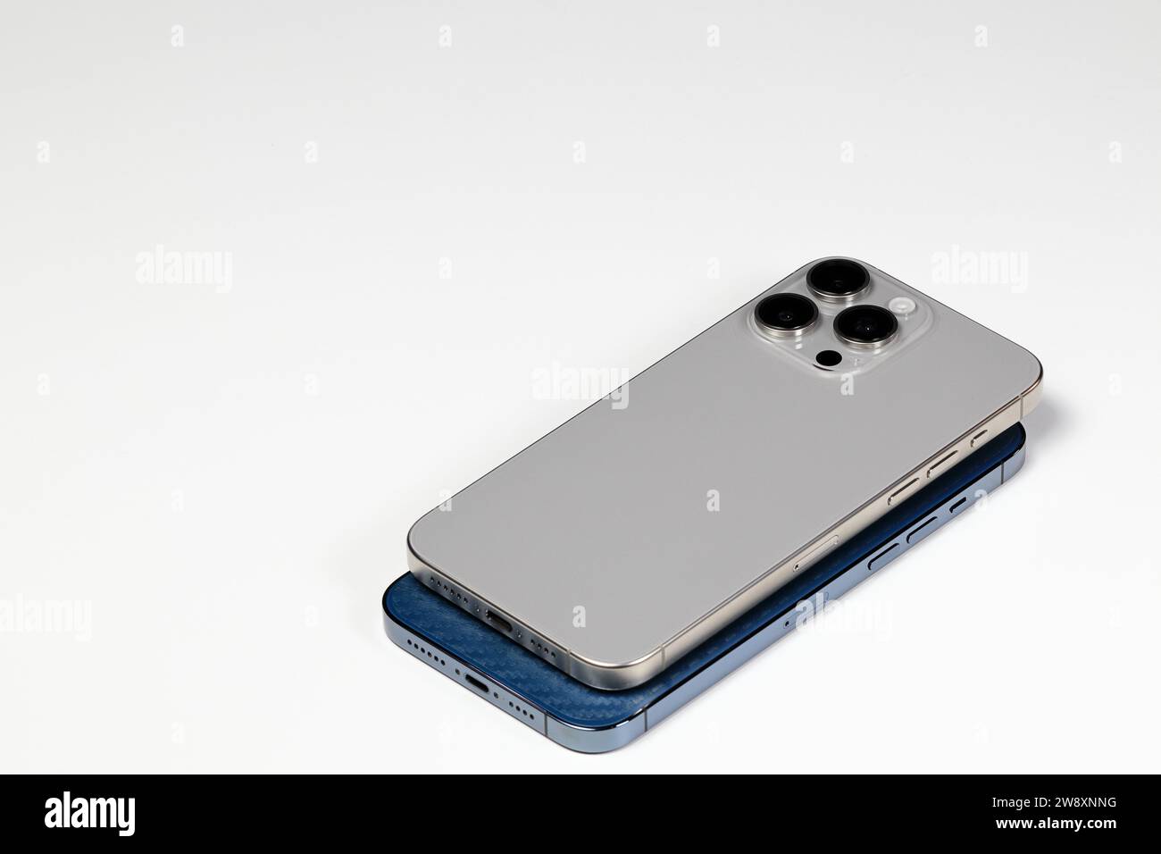 mockup smartphone or Mobile phone with triple camera on back isolated ...