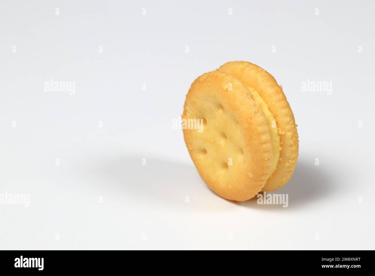 ready made Round cookies cracker with cheese or cheesy crackers ...