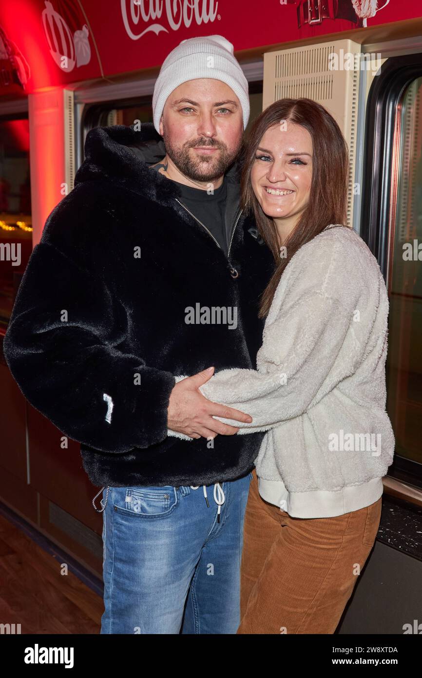Felix von Jascheroff mit Freundin Alexandra Sophie - Coca-Cola ...