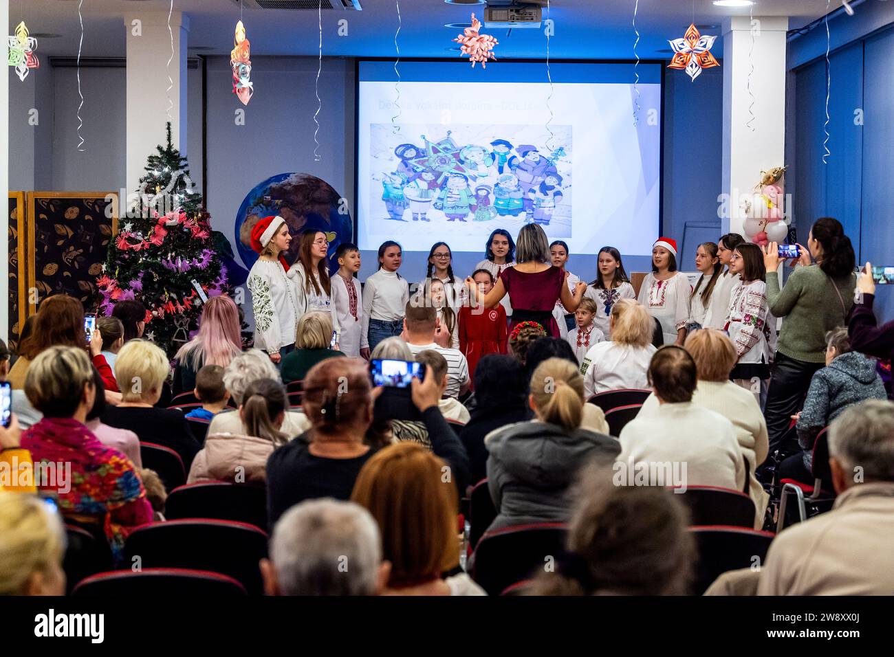 Usti Nad Labem, Czech Republic. 22nd Dec, 2023. The DOLJA singing group ...