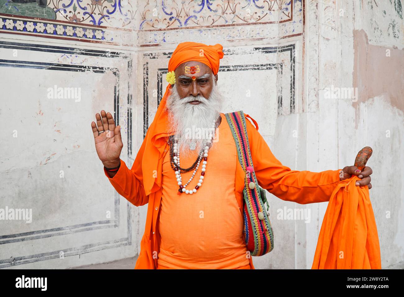 Indian man, Sadhu, Jaipur, India Stock Photo - Alamy Indian man, Sadhu, Jaipur, India Stock Photo - Alamy