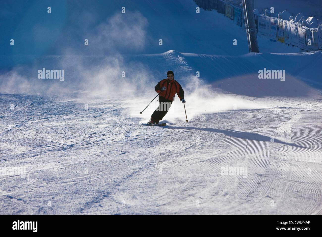 Departure on ski slope hi-res stock photography and images - Alamy