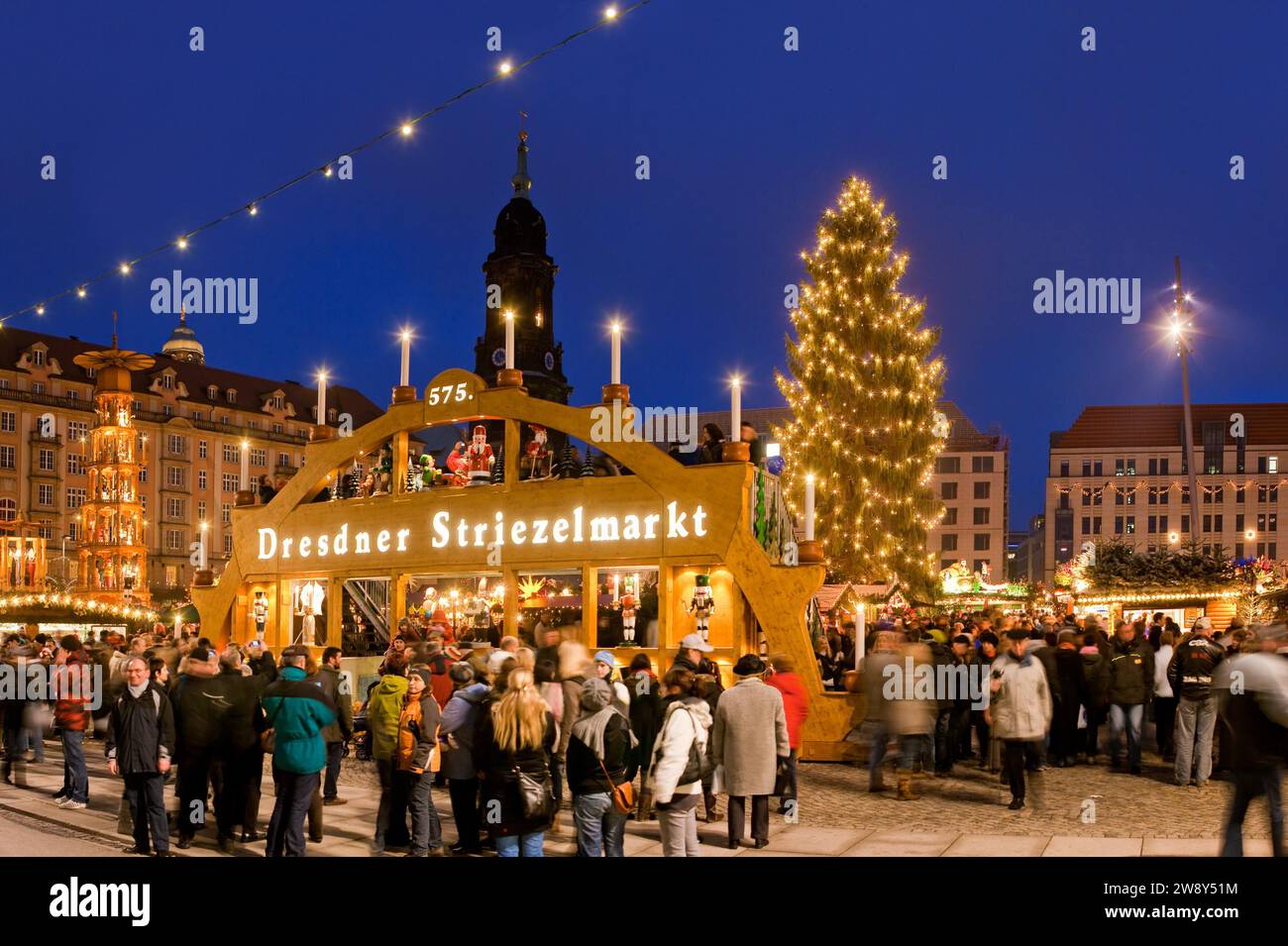 Dresden Striezel Market Stock Photo - Alamy