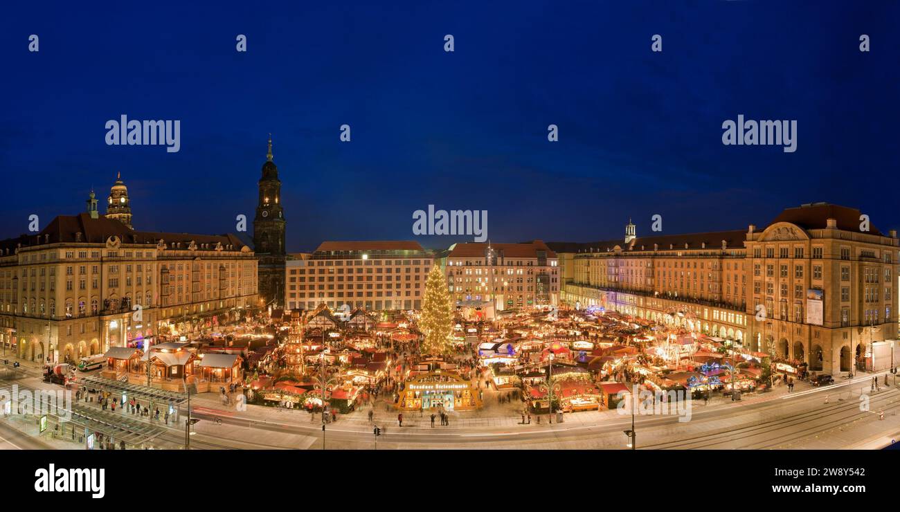 Dresden Striezel Market Stock Photo - Alamy