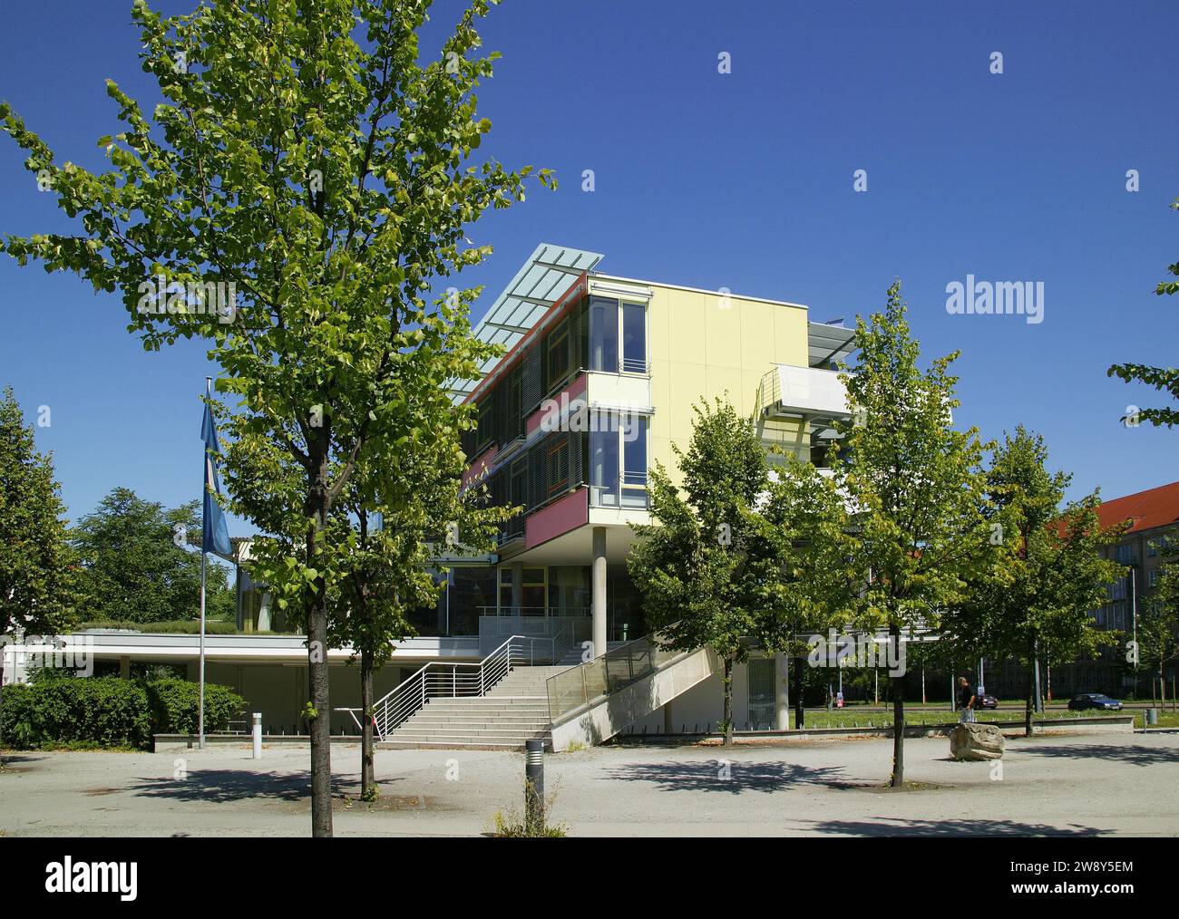 The Benno-Gymnasium is one of the few examples of modernism in Dresden ...