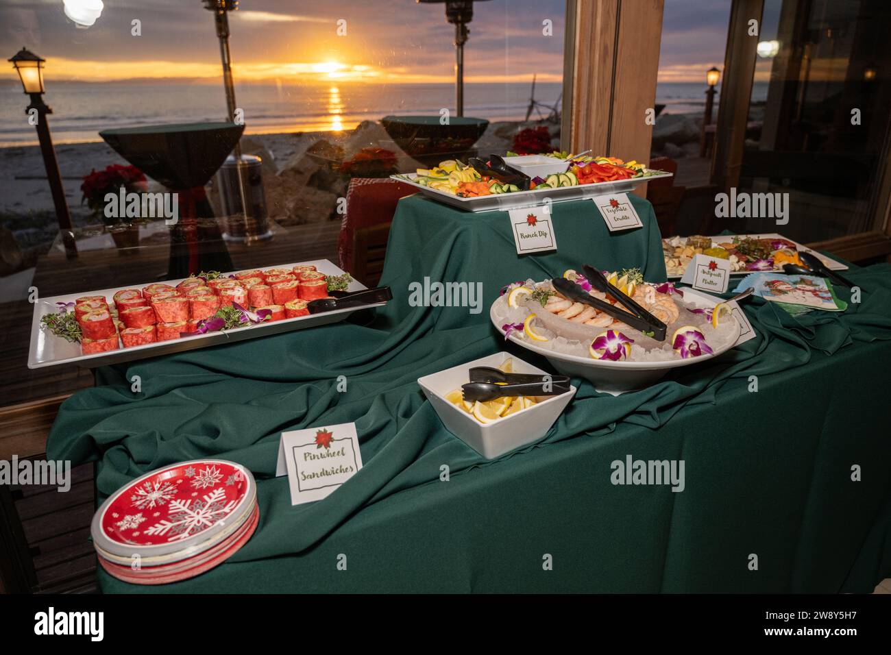 Party food spread hi-res stock photography and images - Alamy