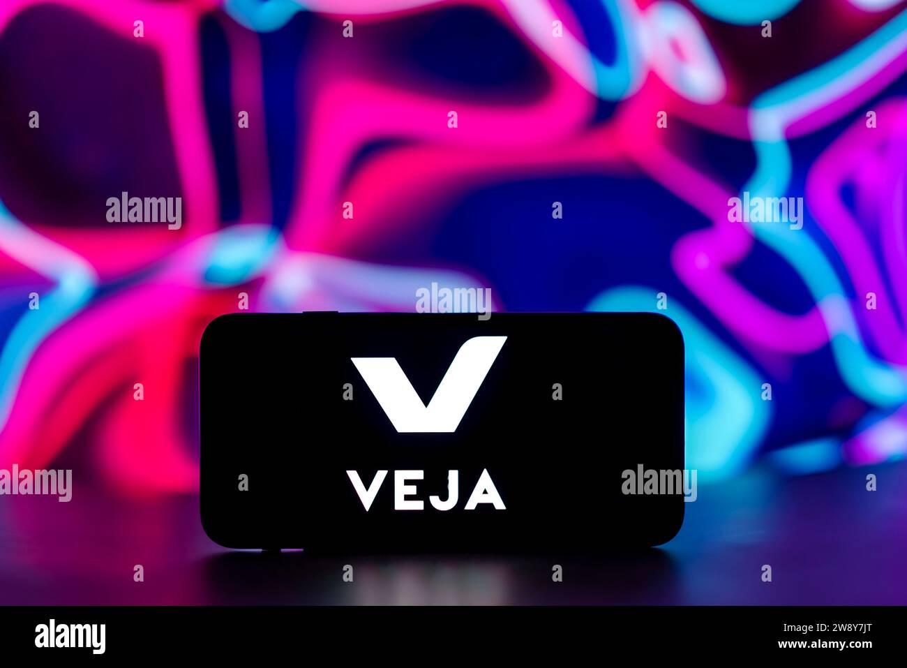 Veja logo hi-res stock photography and images - Alamy