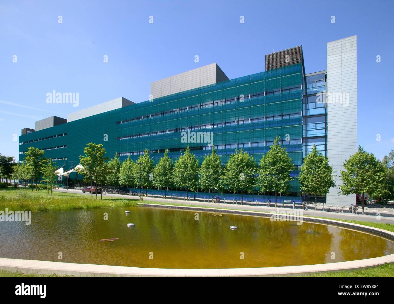 Max planck society building hi-res stock photography and images - Alamy