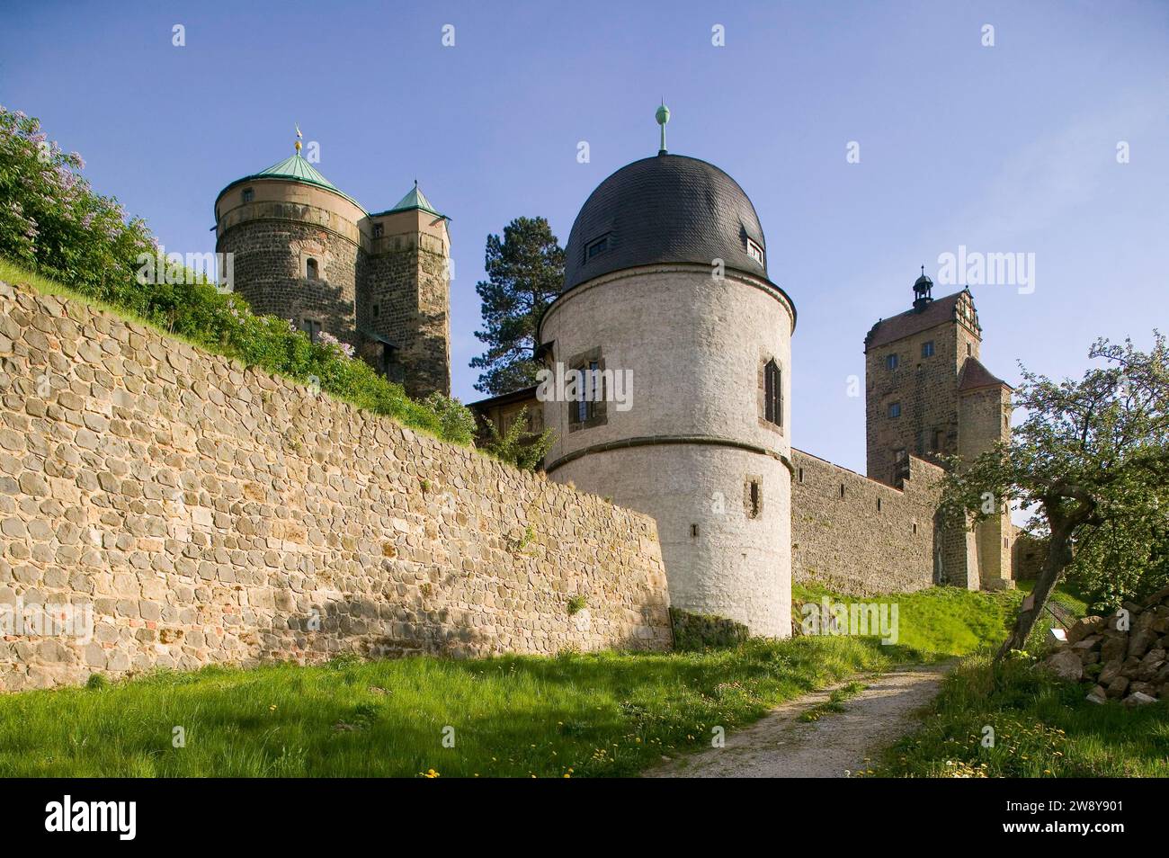 Stolpen Castle was first mentioned in a document in 1222. The fortress ...