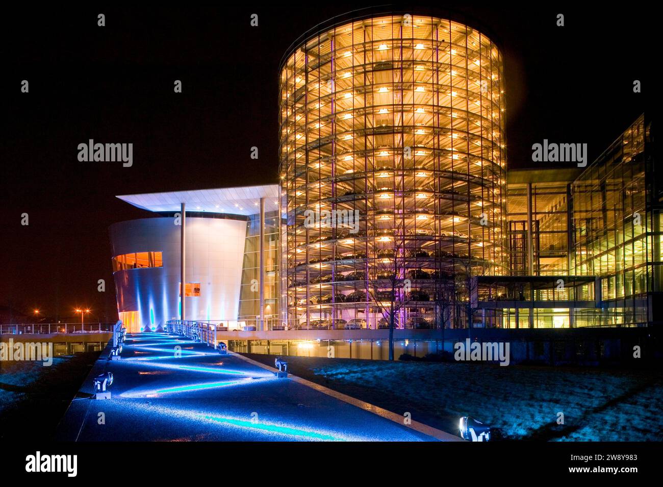 The Gläserne Manufaktur is a Volkswagen Group car factory in Dresden ...