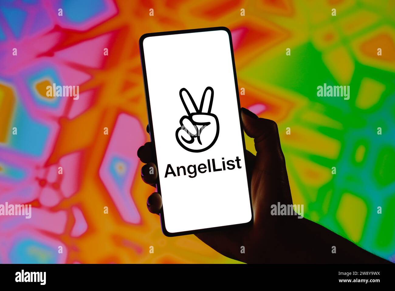 Angellist logo hi-res stock photography and images - Alamy