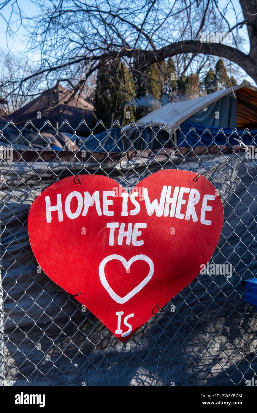 Homeless encampment hi-res stock photography and images - Alamy