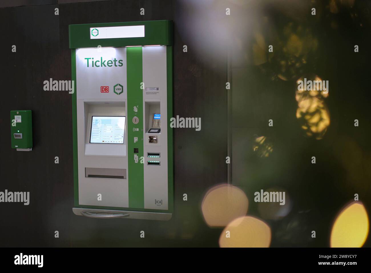 Vrr symbol hi-res stock photography and images - Alamy