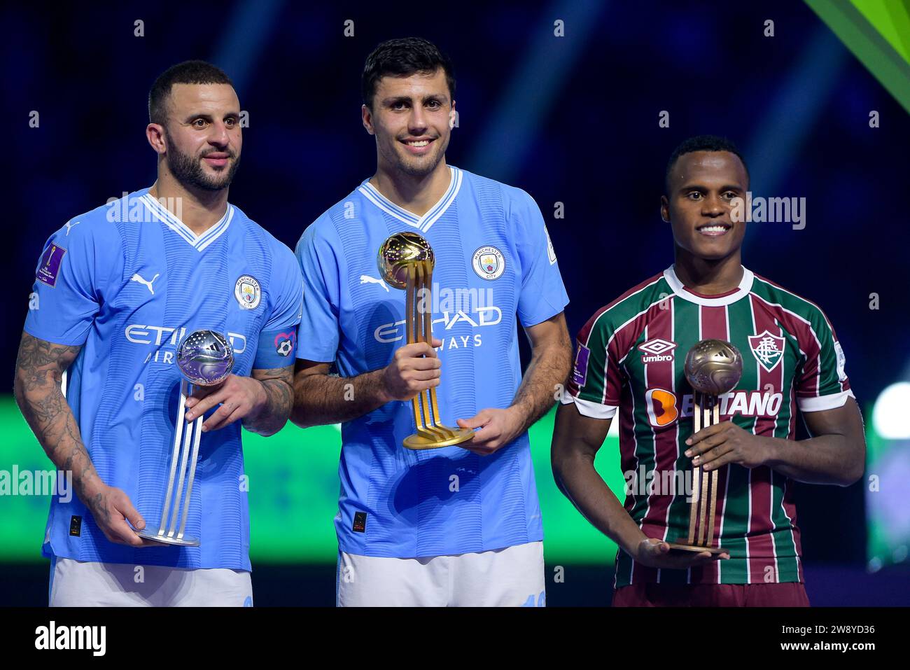 Manchester City's Kyle Walker and Rodri alongside Fluminense's Jhon ...