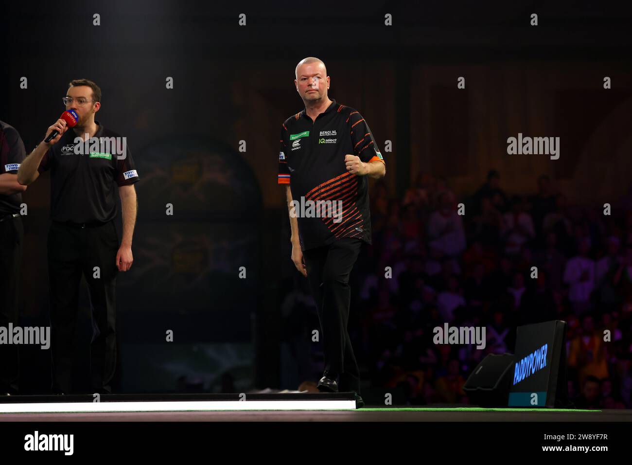 Alexandra Palace, London, UK. 22nd Dec, 2023. 2023/24 PDC Paddy Power ...