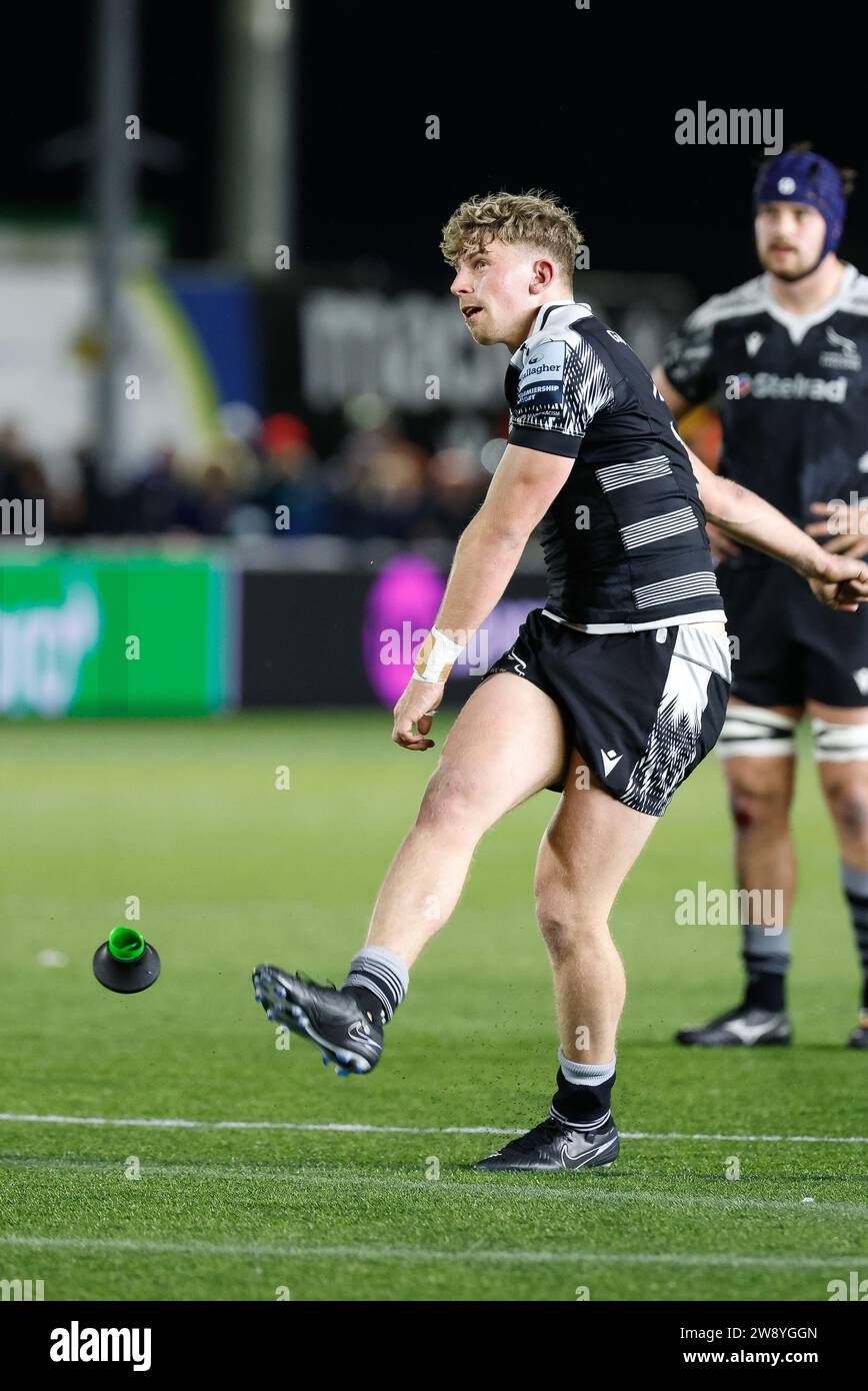 Newcastle, UK. 20th Oct, 2023. Louie Johnson of Newcastle Falcons kicks ...