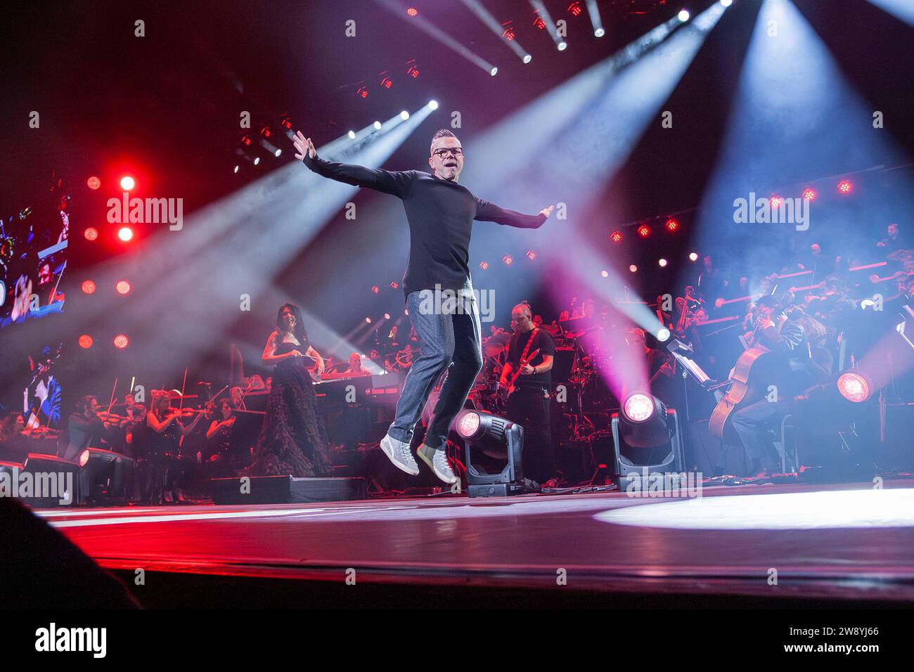 Night of the Proms, Köln, 22.12.2023 Marcus Meyn Sänger Camouflage - Am ...