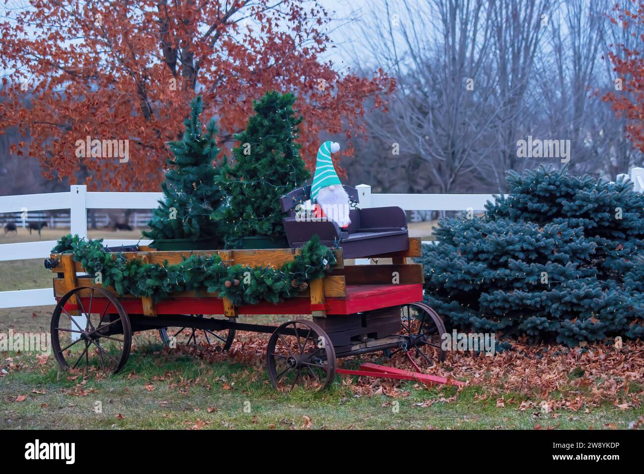 The christmas wagon hi-res stock photography and images - Alamy