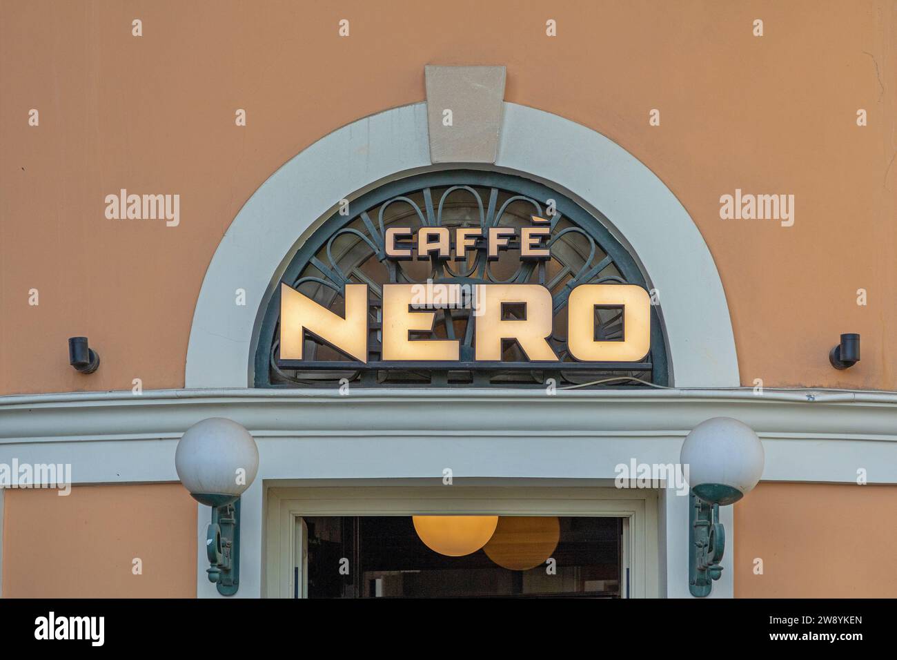Cafe nero logo hi-res stock photography and images - Alamy