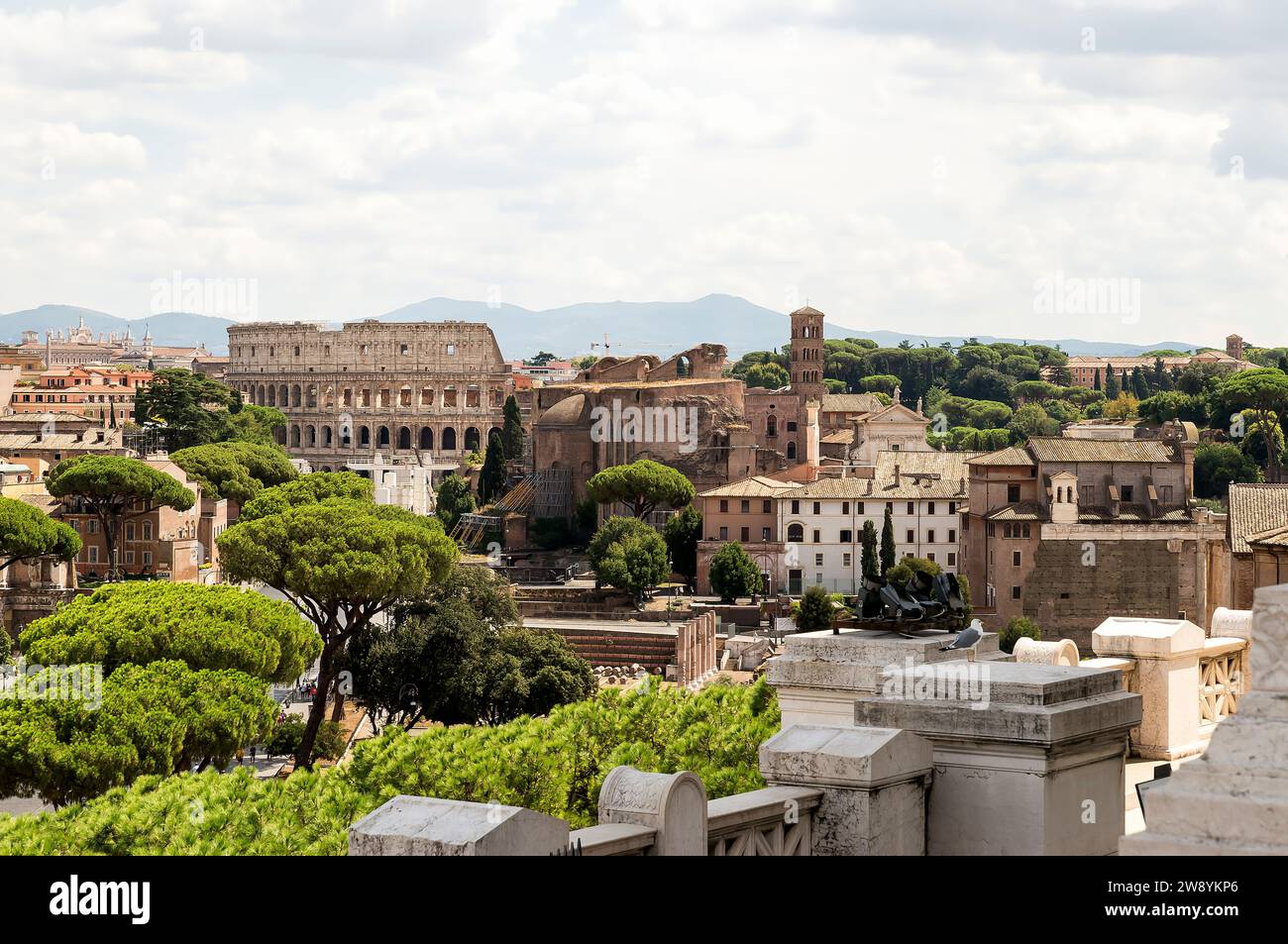 Exterior Architectural Sights of The Roman Colosseum (Colosseo Romano ...