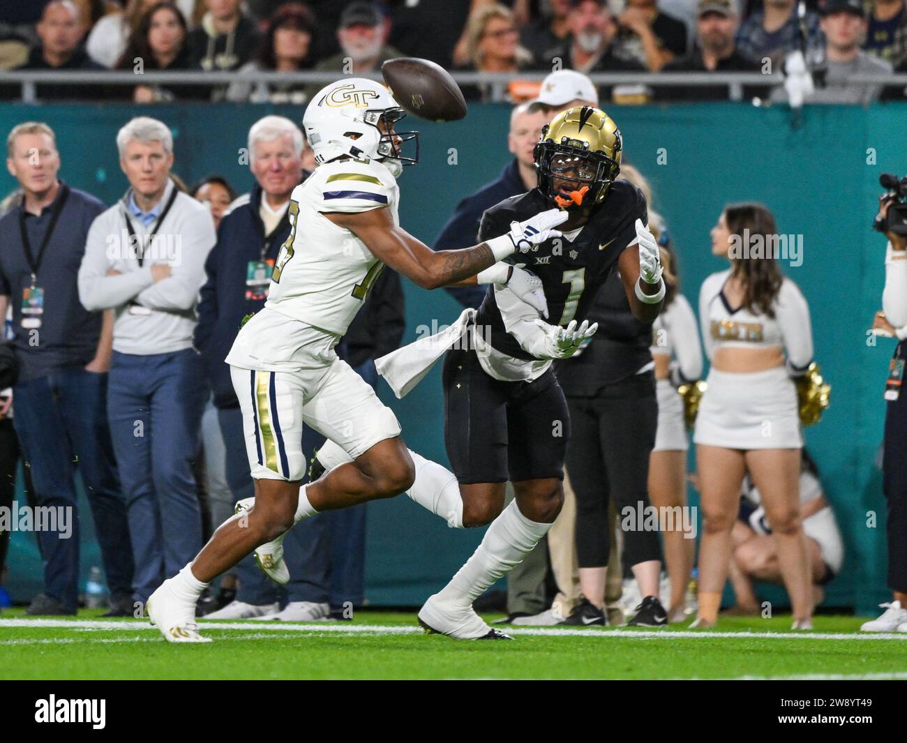 Tampa, FL, USA. 22nd Dec, 2023. Georgia Tech defensive back Ahmari ...