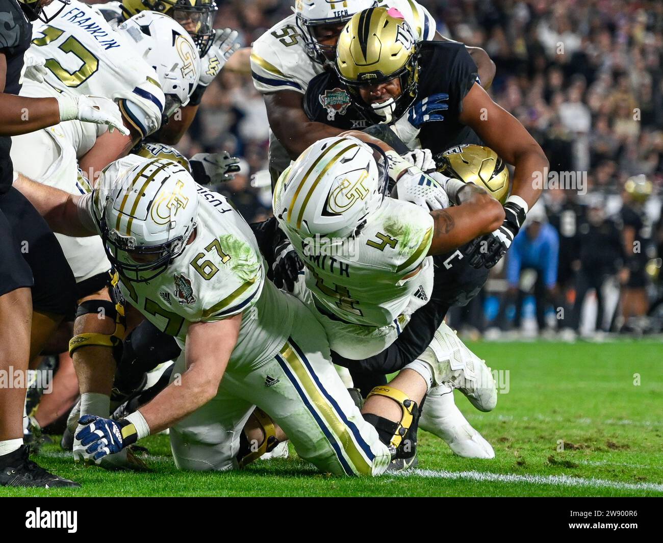 December 22, 2023: Georgia Tech running back Dontae Smith (4) scores in ...