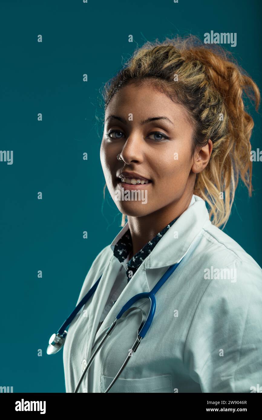 medical expert's friendly expression invites trust and reassurance in ...