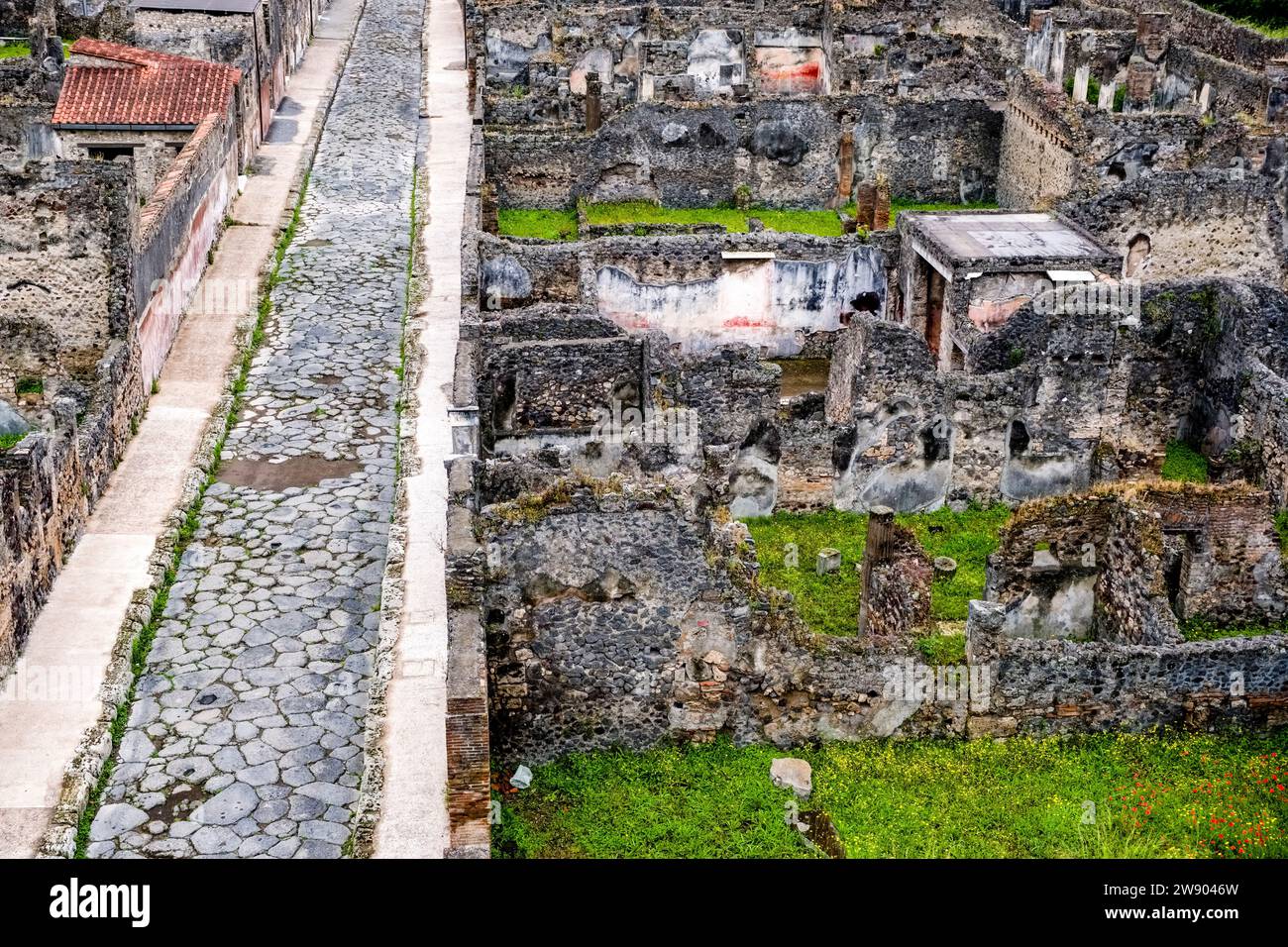 Ruins in Via di Mercurio in the archaeological site of Pompeii, an ...