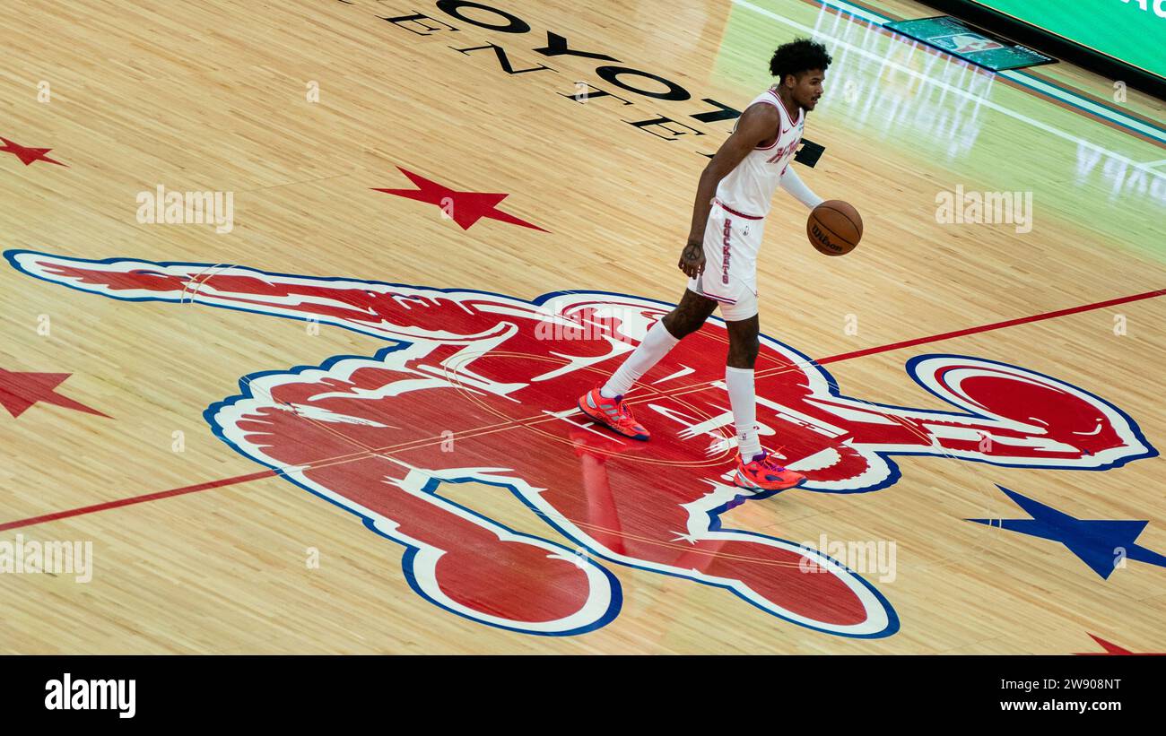 Houston, USA. 22nd Dec, 2023. Jalen Green of Houston Rockets dribbles ...