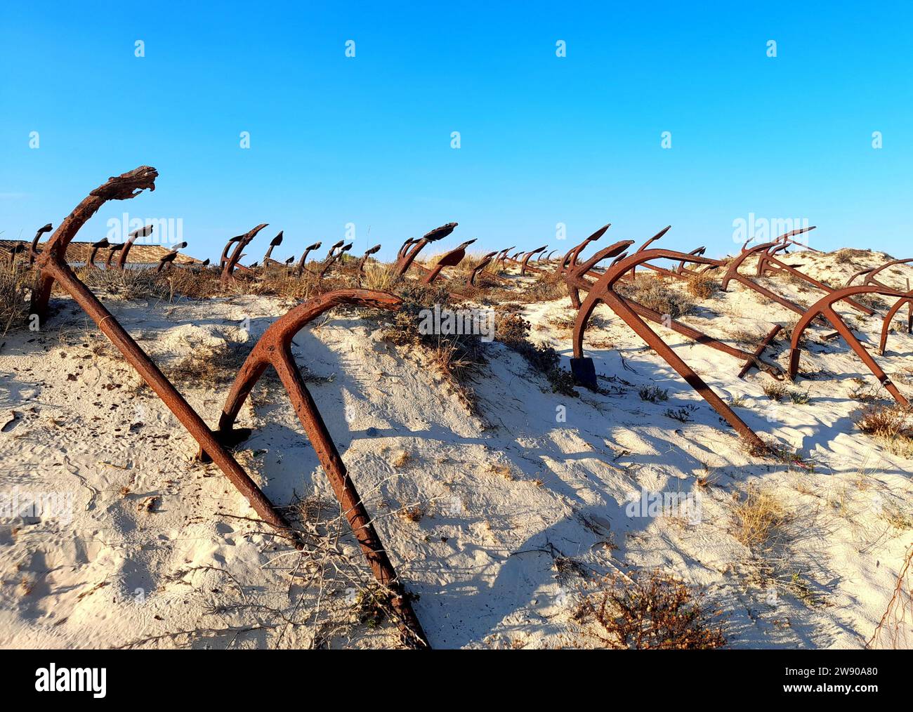 Anchor graveyard hi-res stock photography and images - Alamy