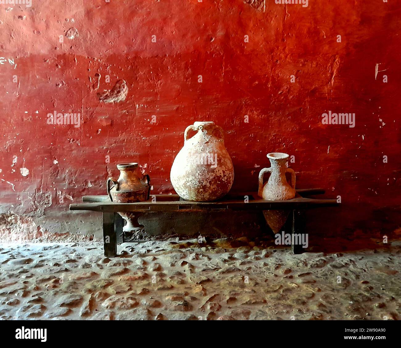 Pottery on bench Mallorca Stock Photo - Alamy