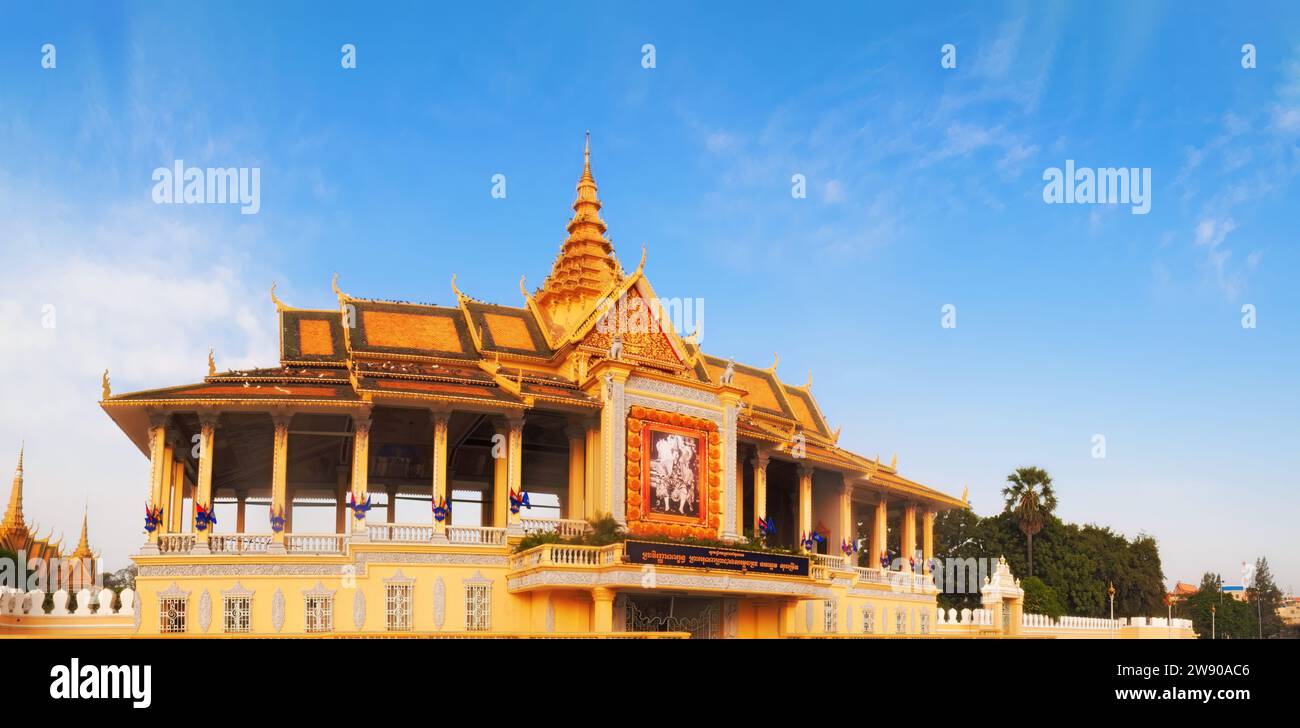 The Moonlight Pavilion, also known as Preah Thineang Chan Chhaya, Phnom ...