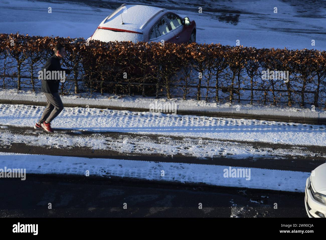 Cold wqinter hi-res stock photography and images - Alamy