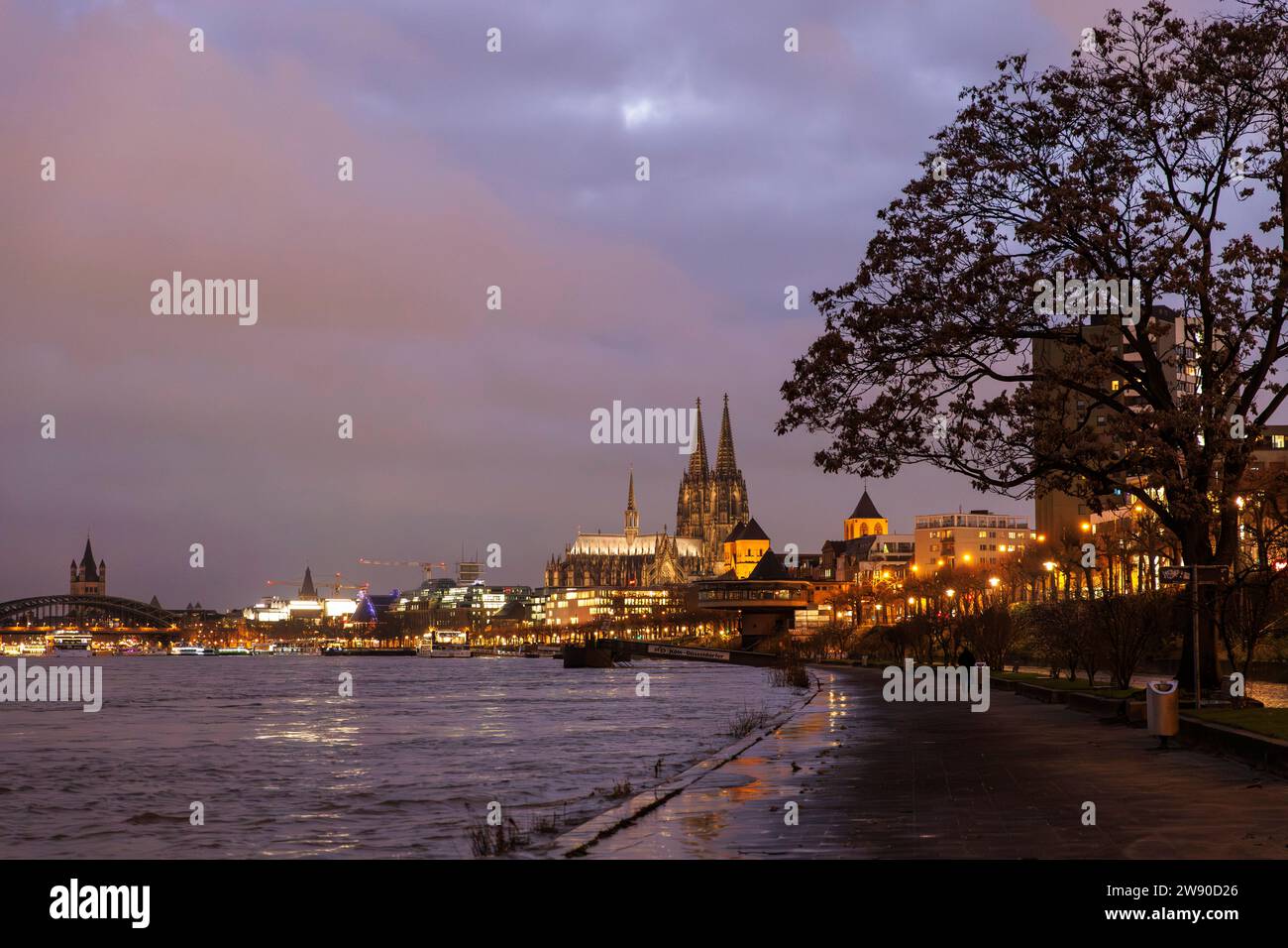 Cologne, Germany, December 20th. 2023, flood of the river Rhine, from ...