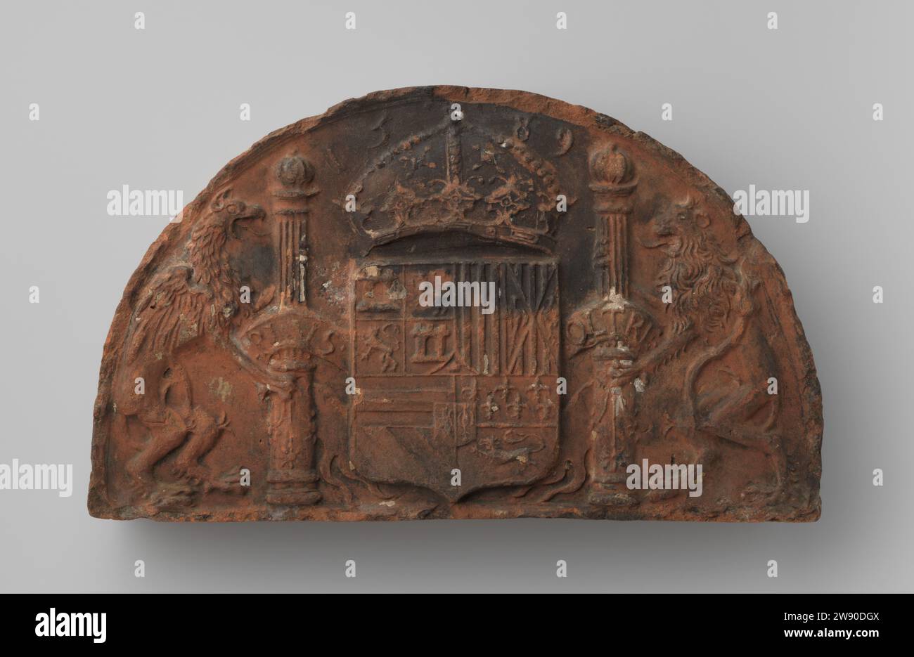 Hearing cover with the weapon of Philip II, Anonymous, 1527 - 1598 Semi ...