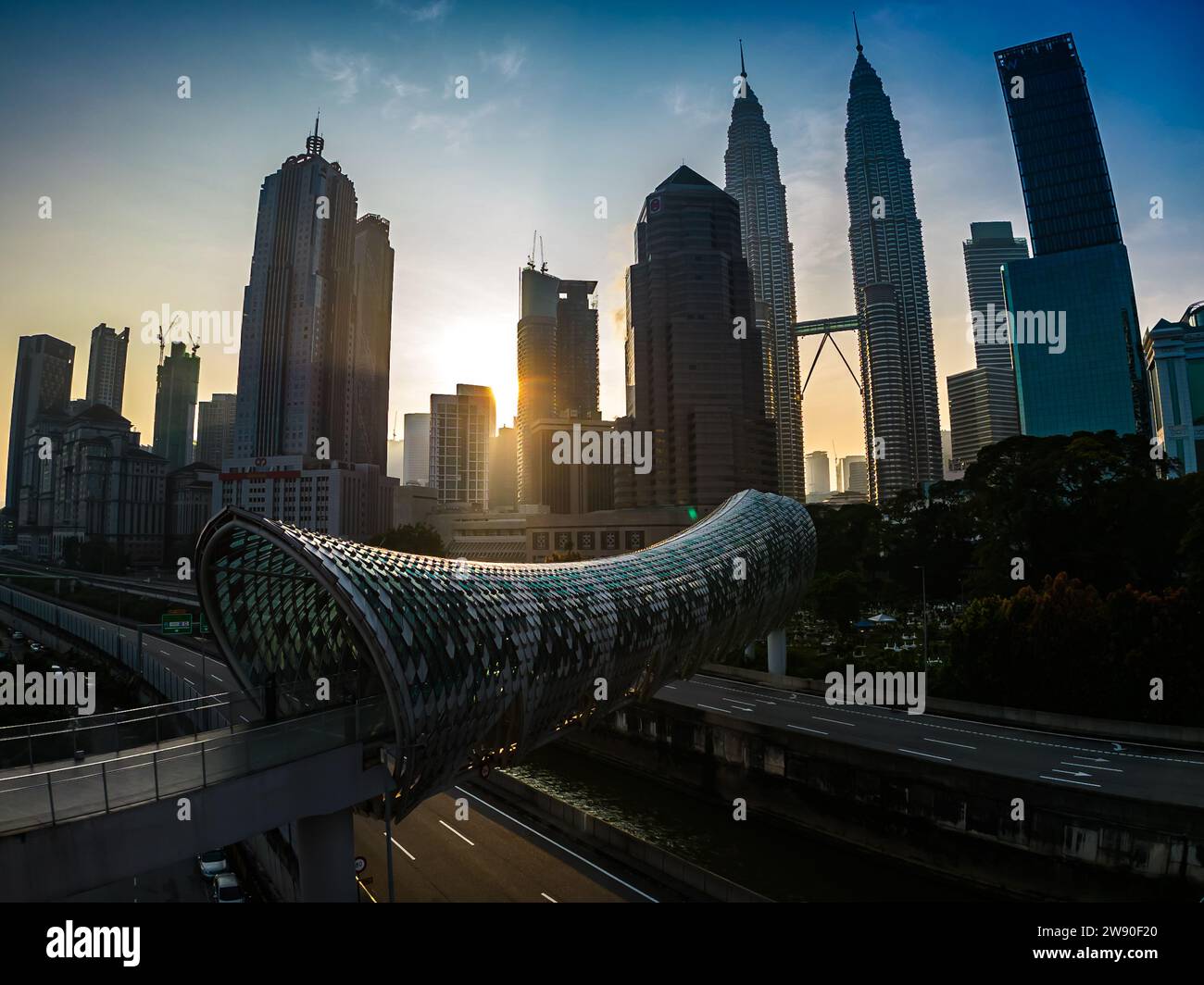 Saloma bridge hi-res stock photography and images - Alamy