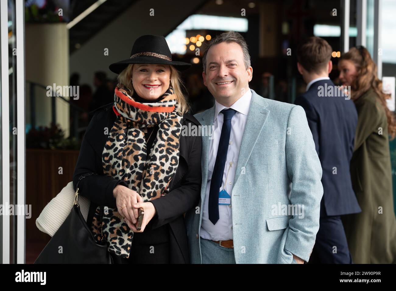 Ascot, Berkshire, UK. 23rd December, 2023. Racegoers arriving at Ascot ...