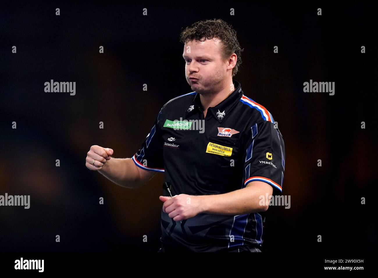 Richard Veenstra celebrates defeating Kim Huybrechts on day nine of the ...
