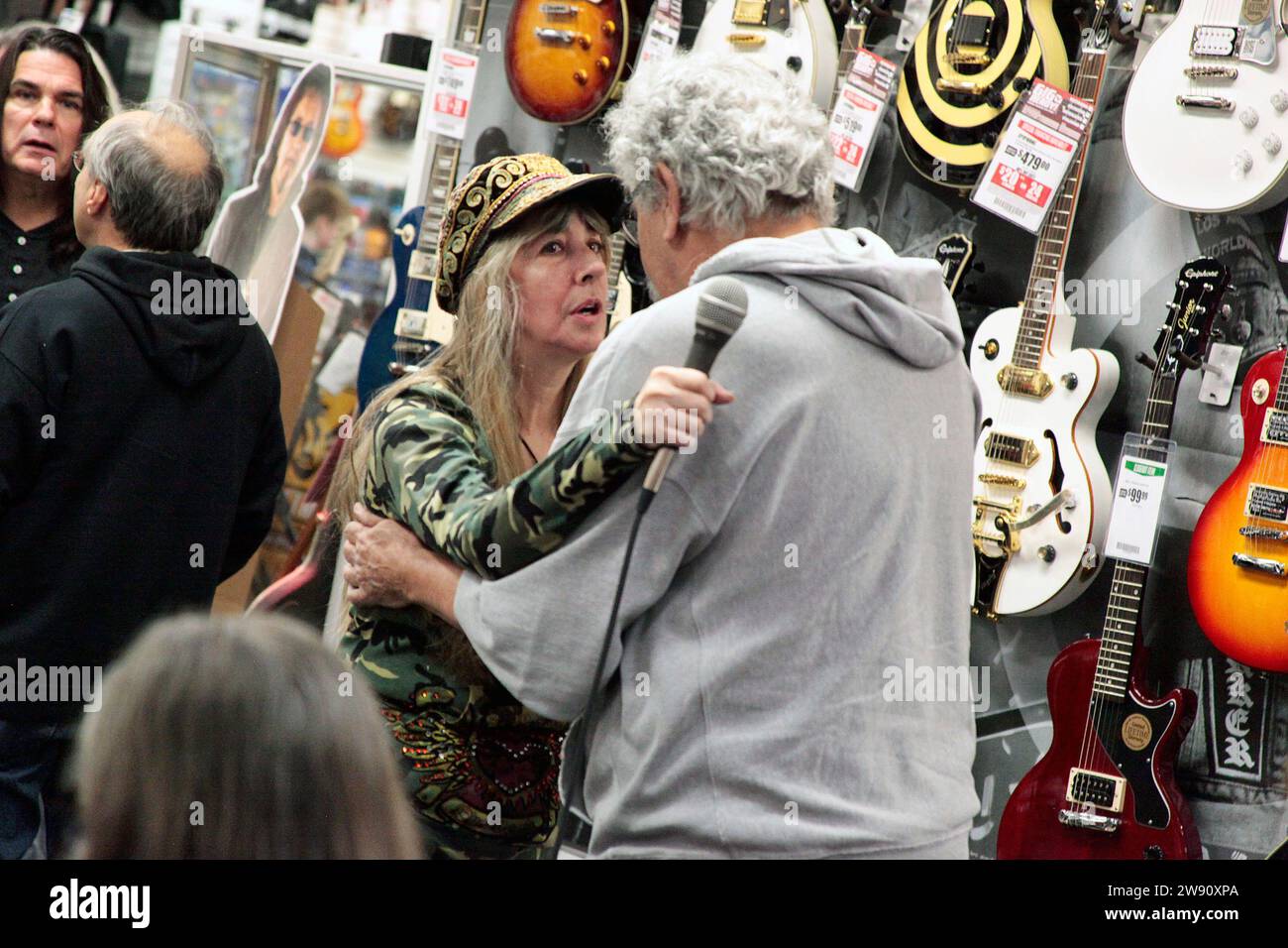 **FILE PHOTO** Essa Mohawk Has Passed Away. PHILADELPHIA, PA - NOVEMBER ...