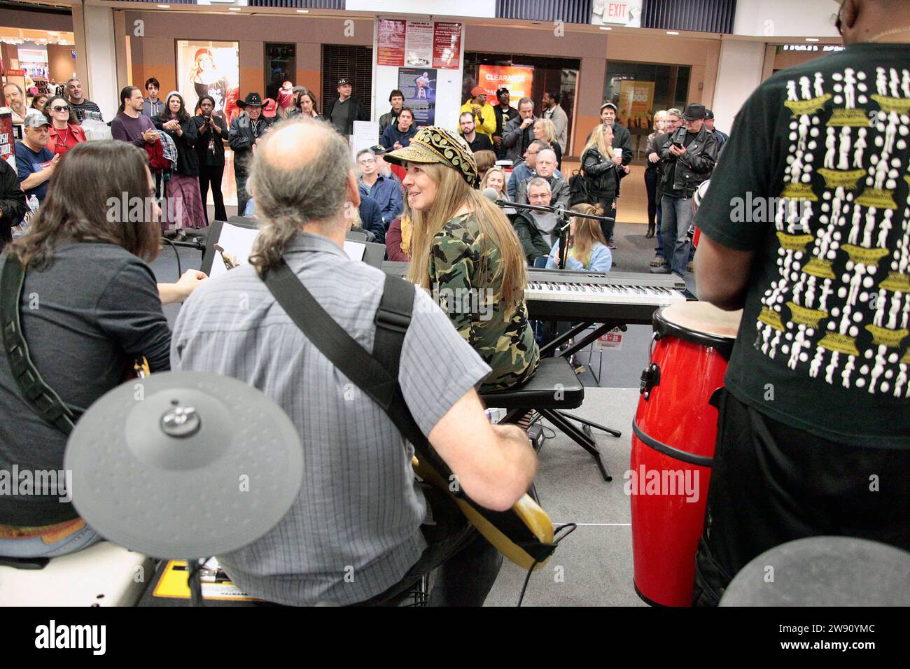 Ash musik foto hi-res stock photography and images - Alamy