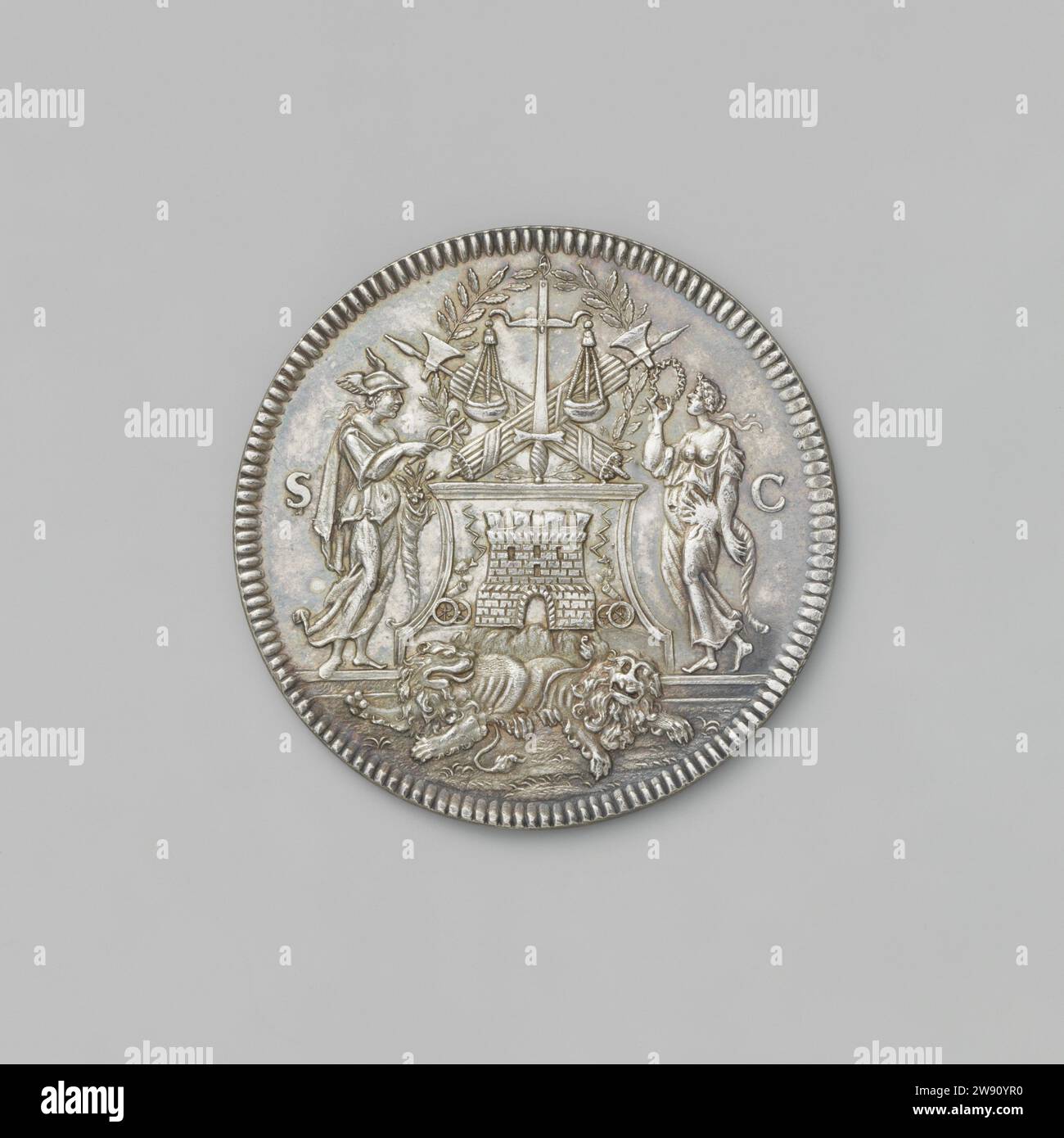 Saber cut hi-res stock photography and images - Alamy